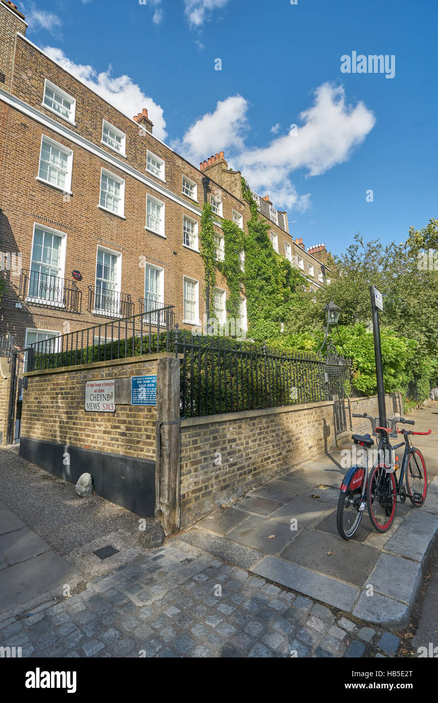 Cheyne walk hi-res stock photography and images - Alamy