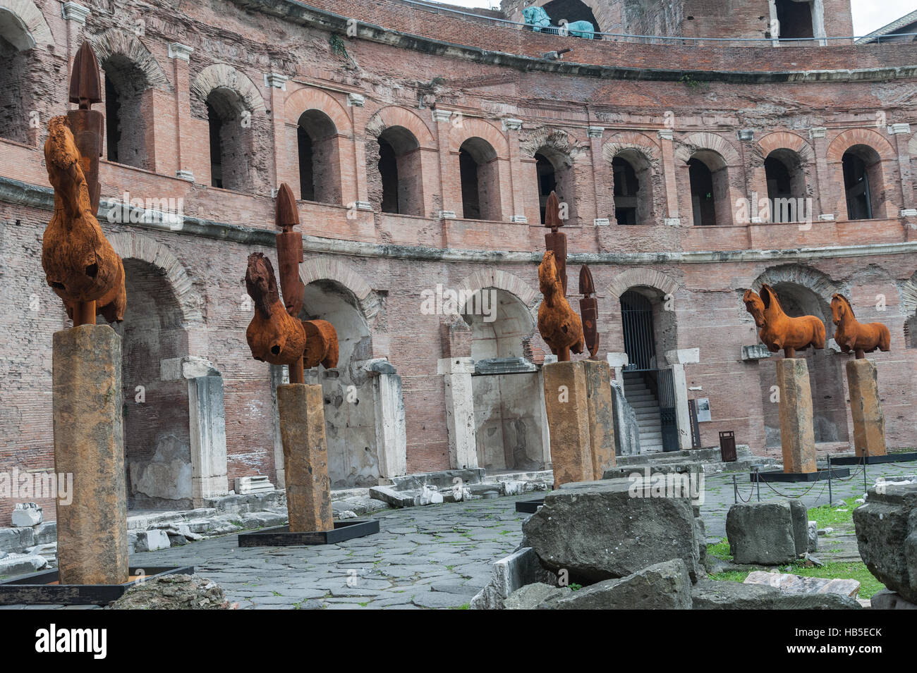 Rome, Italy. 04th Dec, 2016. A 40 high horse sculptures from 3 to 8 ...