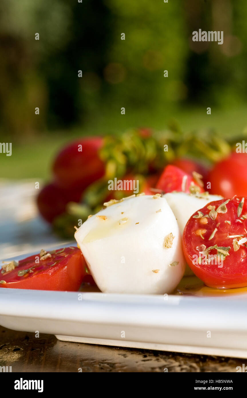 Bocconcini hi-res stock photography and images - Alamy
