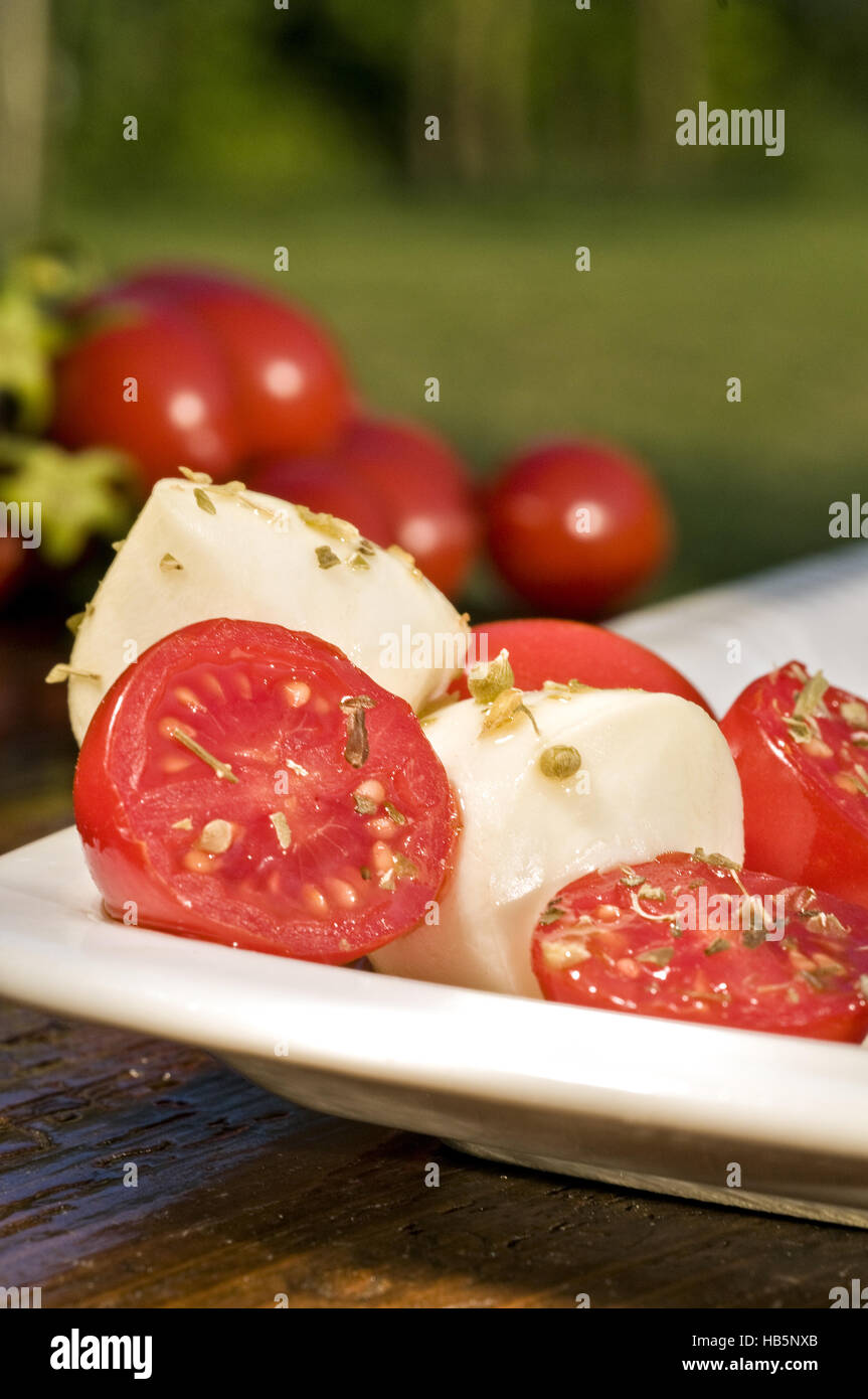 Bocconcini hi-res stock photography and images - Alamy