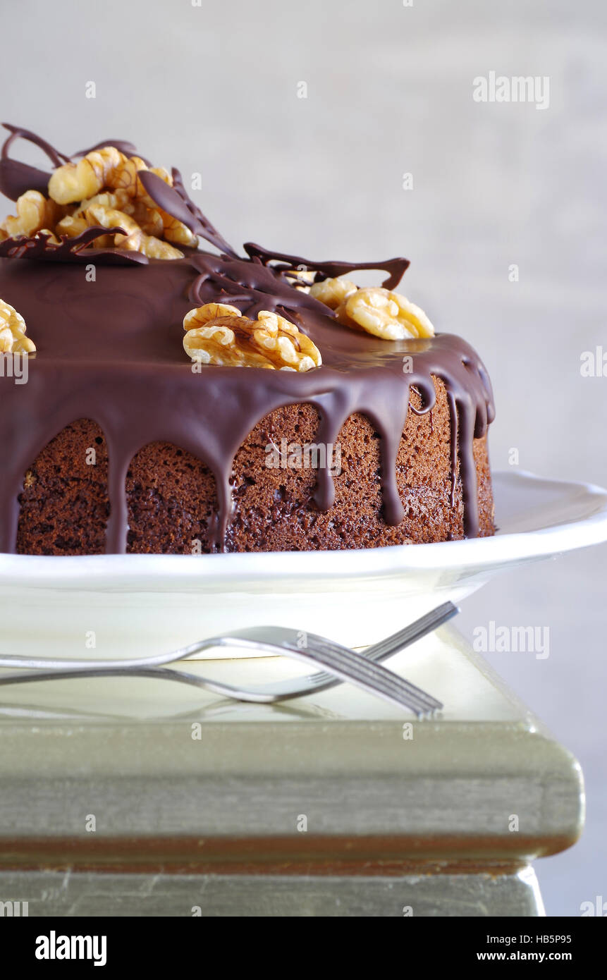 chocolate cake with walnut Stock Photo - Alamy