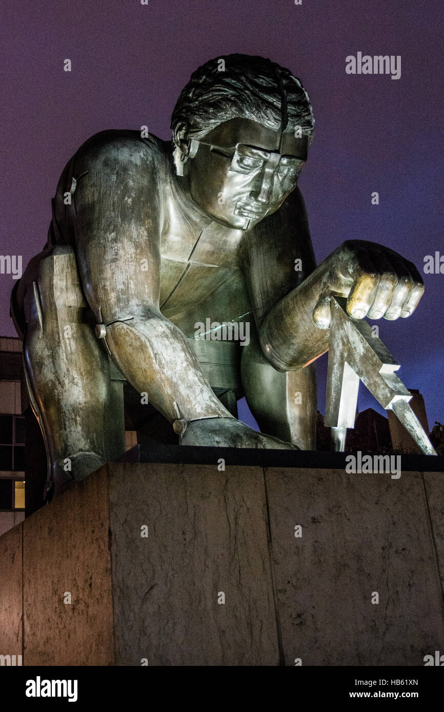 Scientist sculpture statue vertical High Resolution Stock Photography ...