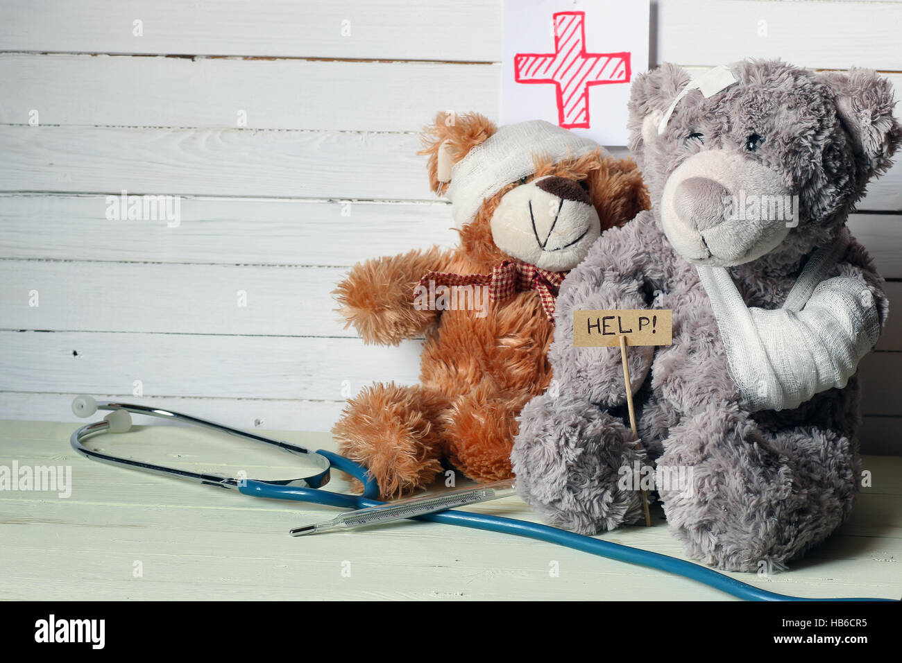 toy teddy doctor Stock Photo - Alamy