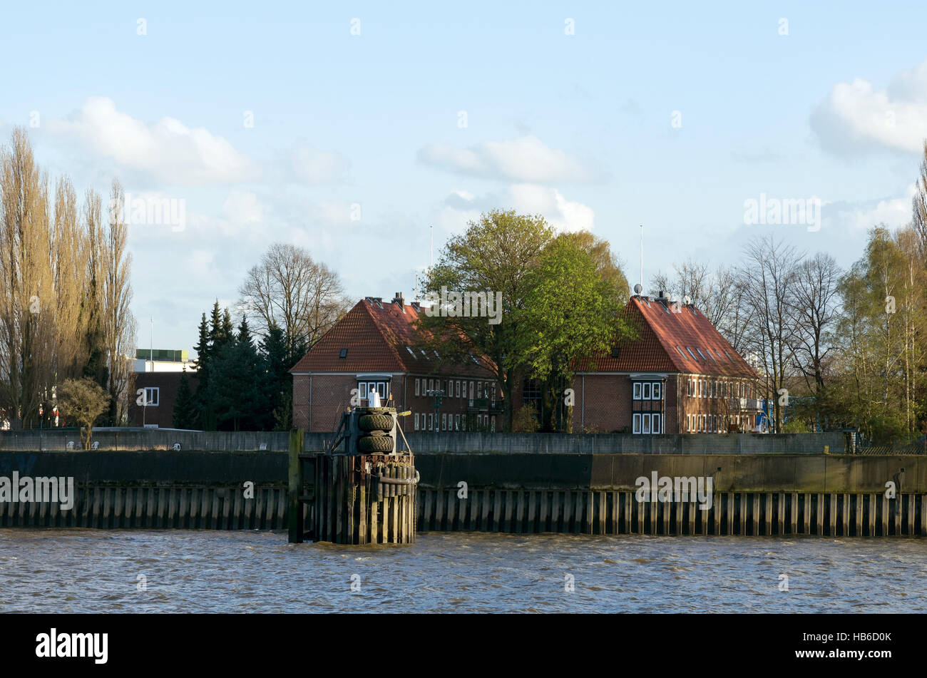 Live river hi-res stock photography and images - Alamy