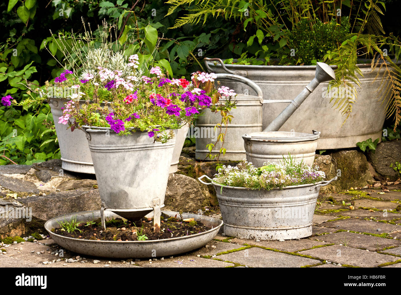 Zinc planters hi-res stock photography and images - Alamy