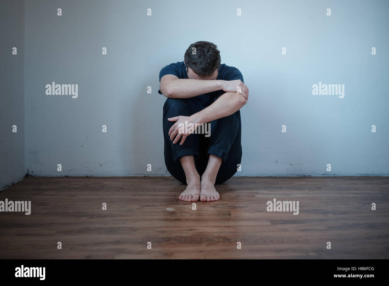 Desperate man hi-res stock photography and images - Alamy