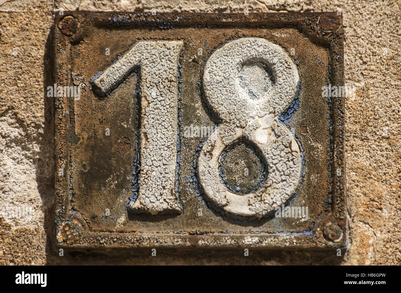 House number 18 sign hi-res stock photography and images - Alamy
