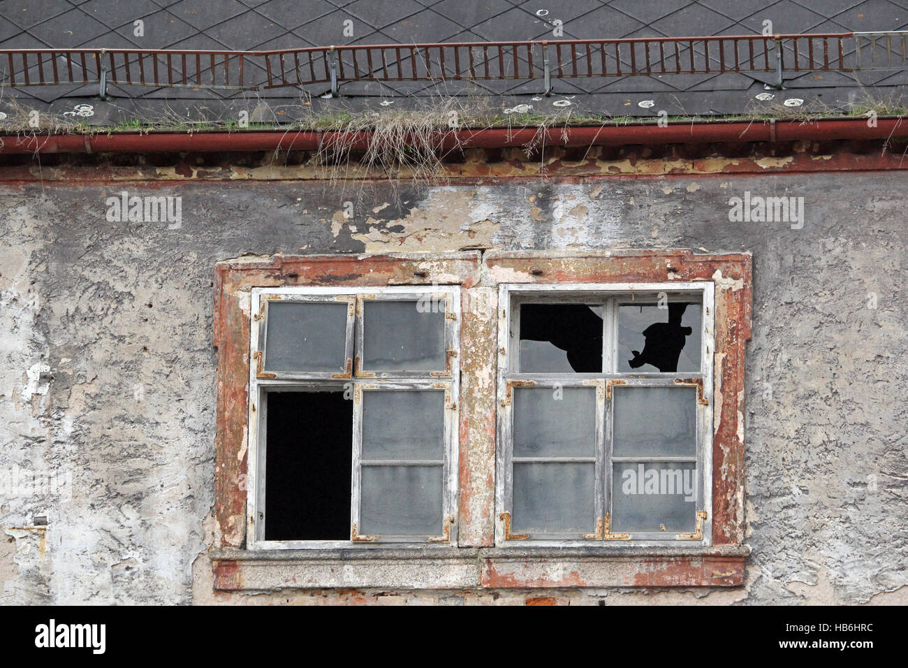 Ruinous mill hi-res stock photography and images - Alamy