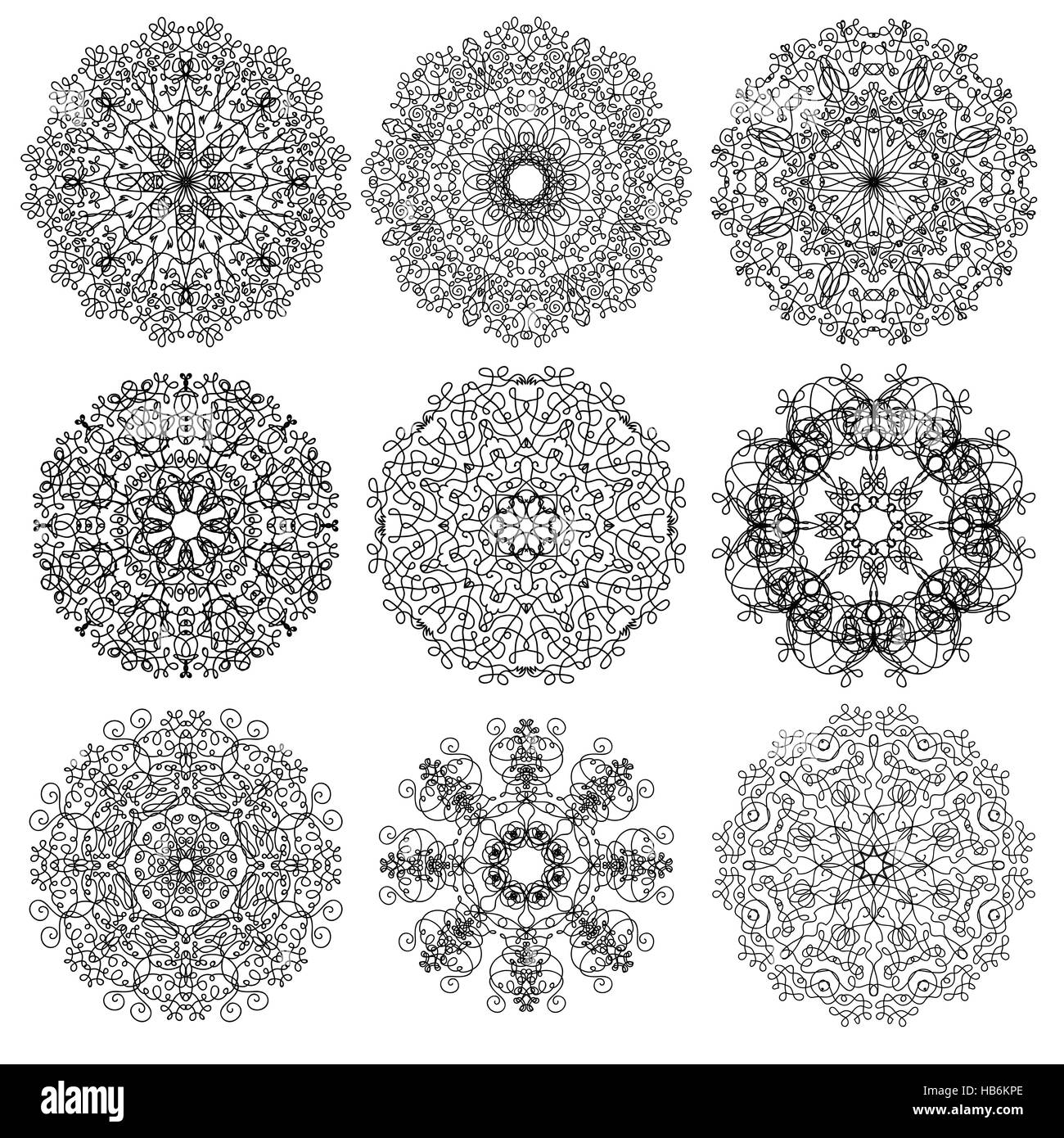 Oriental mandala motif round Black and White Stock Photos & Images - Alamy