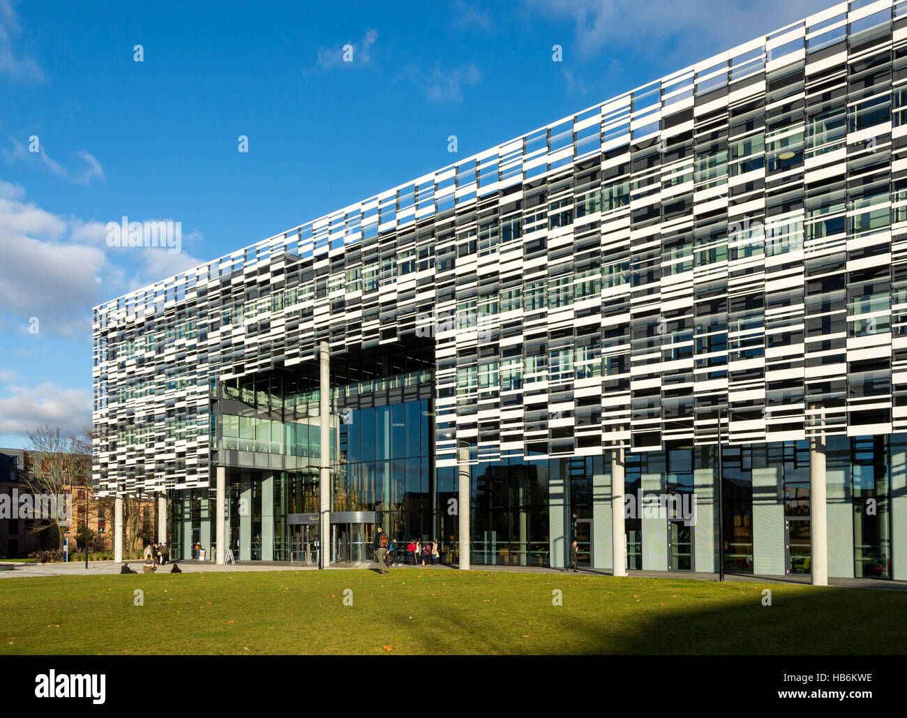 Academic university campus hi-res stock photography and images - Alamy