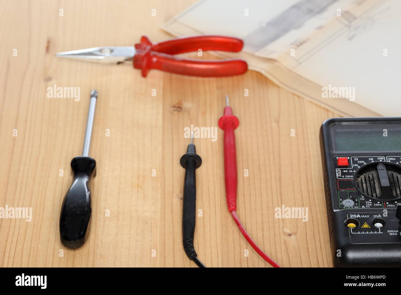 Workbench hi-res stock photography and images - Alamy