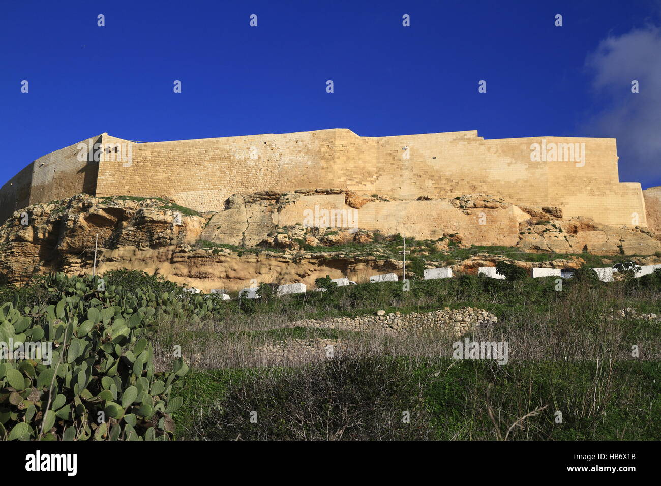 Victoria rabat gozo old fortified hi-res stock photography and images ...