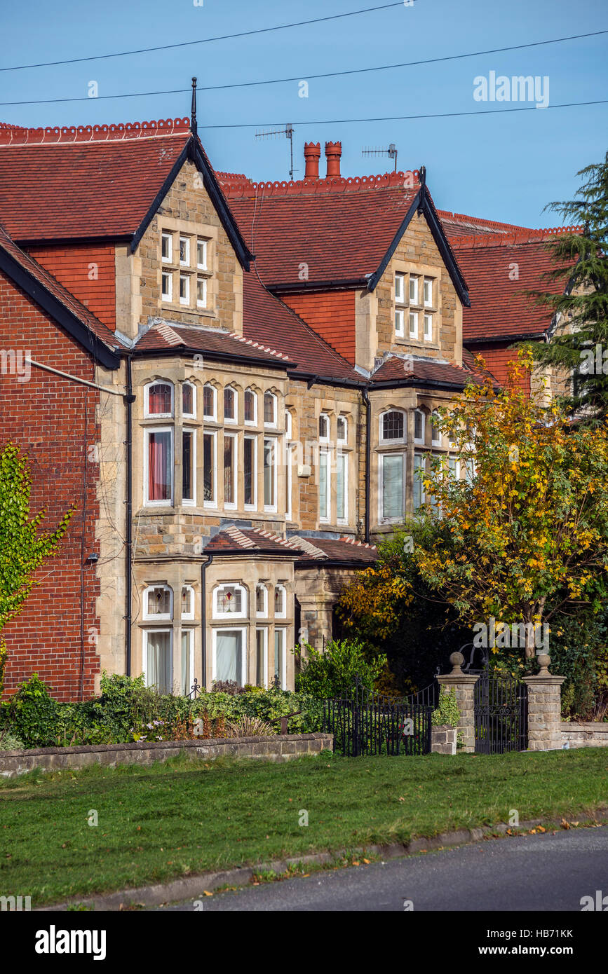 Edwardian houses hi-res stock photography and images - Alamy