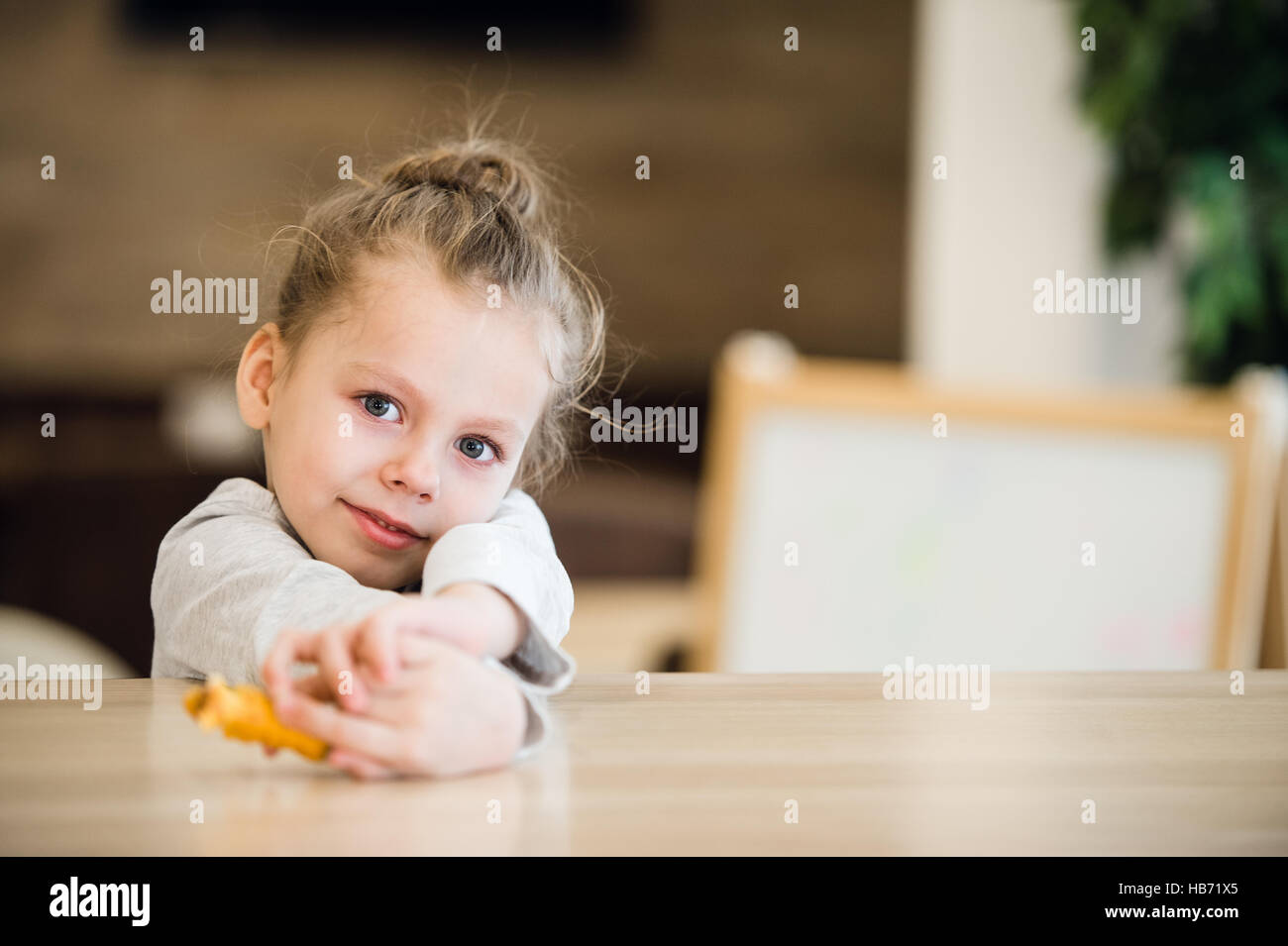 Caucasian small girl lay on hi-res stock photography and images - Alamy