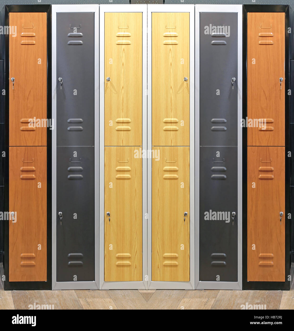 Storage lockers hi-res stock photography and images - Alamy