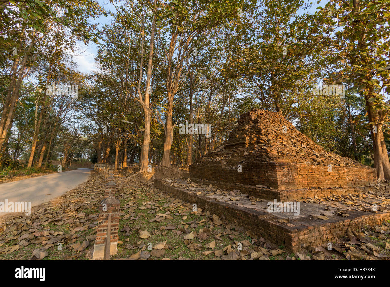 Chaing hi-res stock photography and images - Alamy