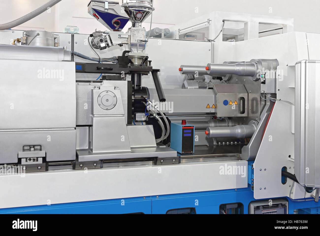 Process plastic injection molding hi-res stock photography and images ...