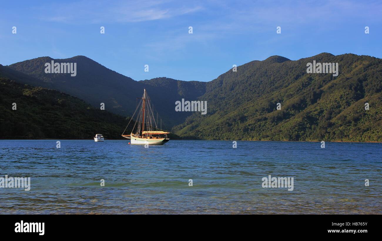 Ocean endeavour hi-res stock photography and images - Alamy