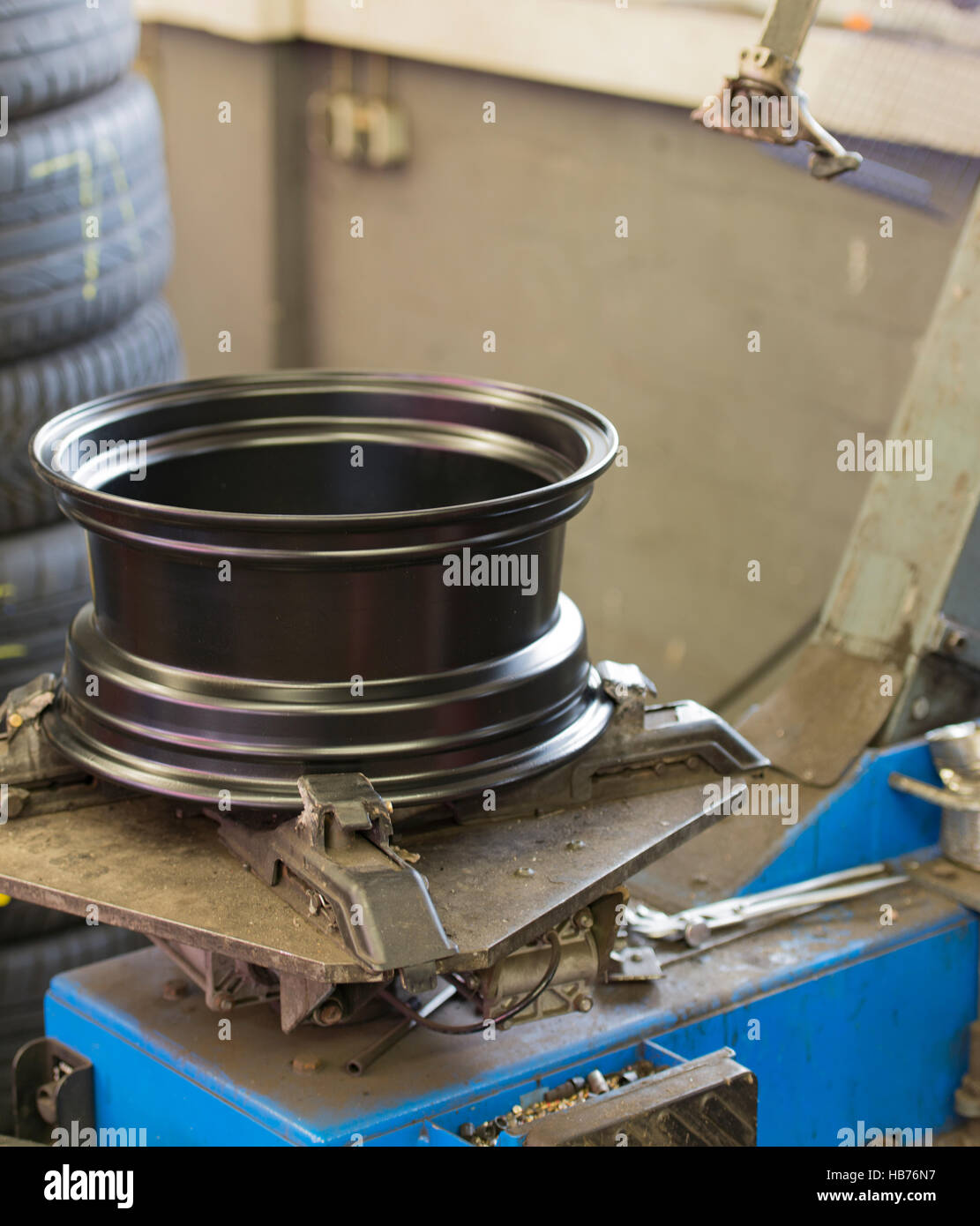 Rim inspection hi-res stock photography and images - Alamy