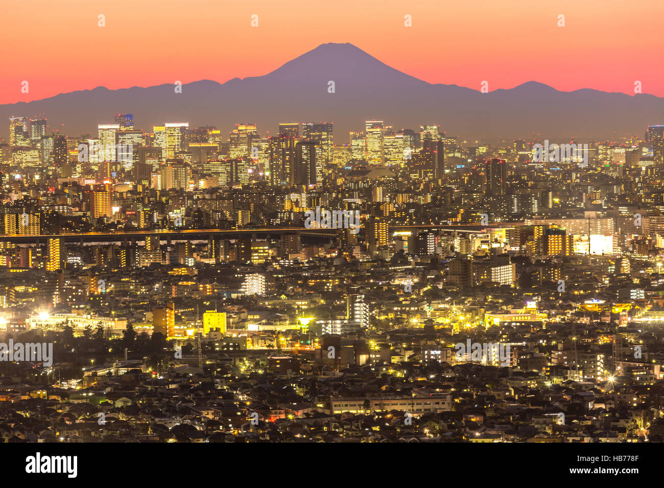 Tokyo sight seeing hi-res stock photography and images - Alamy