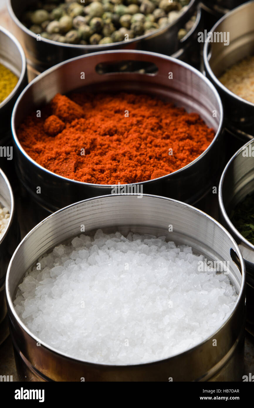 Indian spices in small white bowls hi-res stock photography and images ...