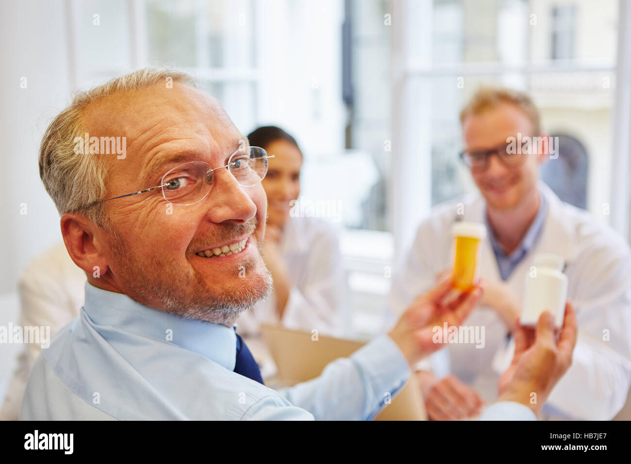 Senior citizent hi-res stock photography and images - Alamy