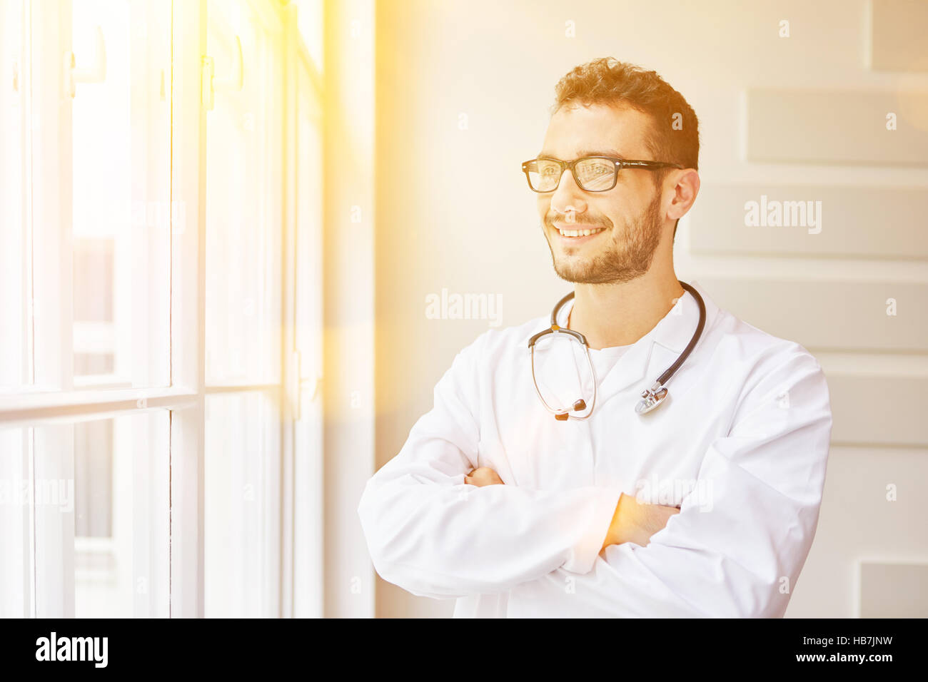 Hospital doctor portrait man hi-res stock photography and images - Alamy