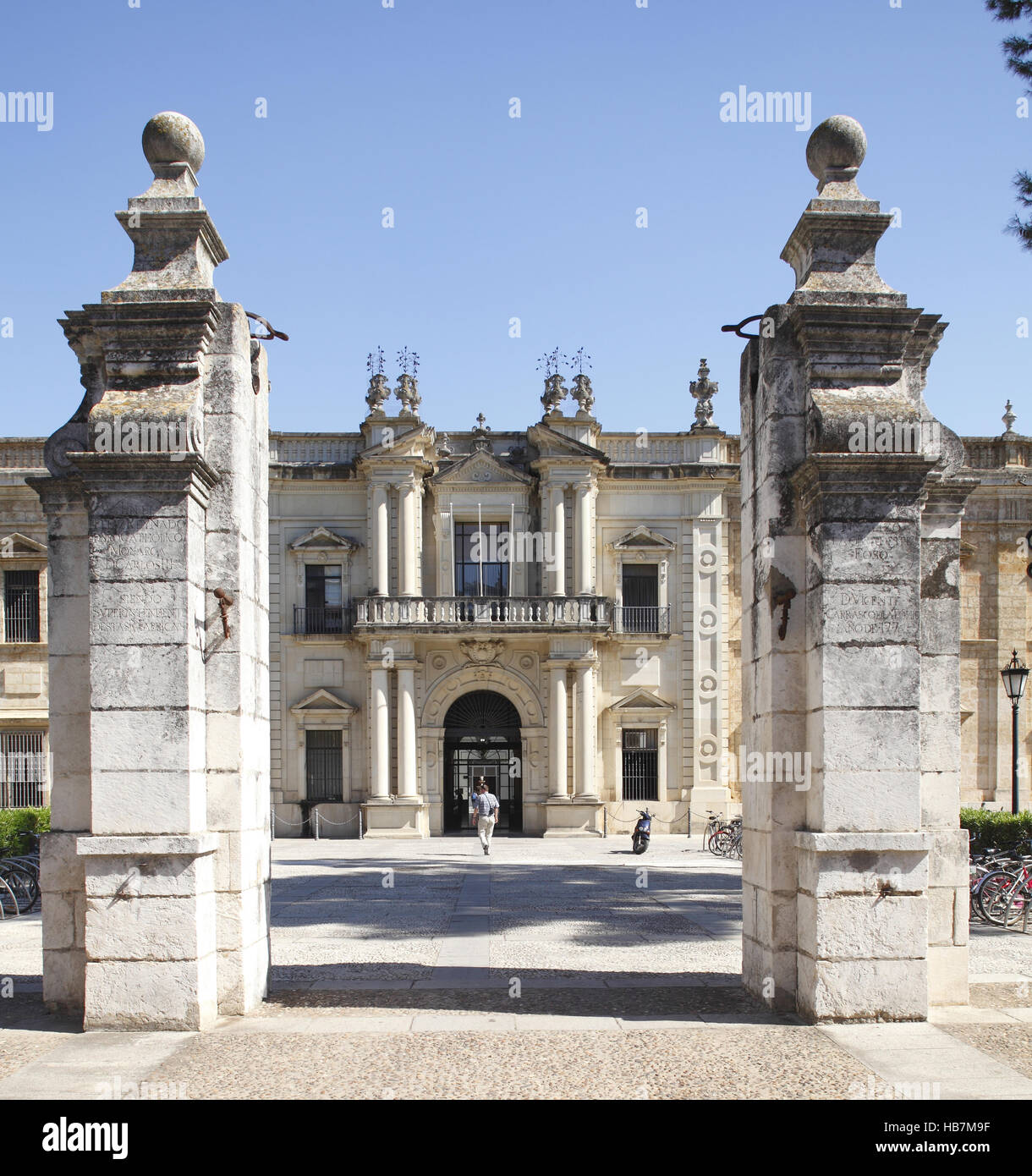 Sevilla university hi-res stock photography and images - Alamy