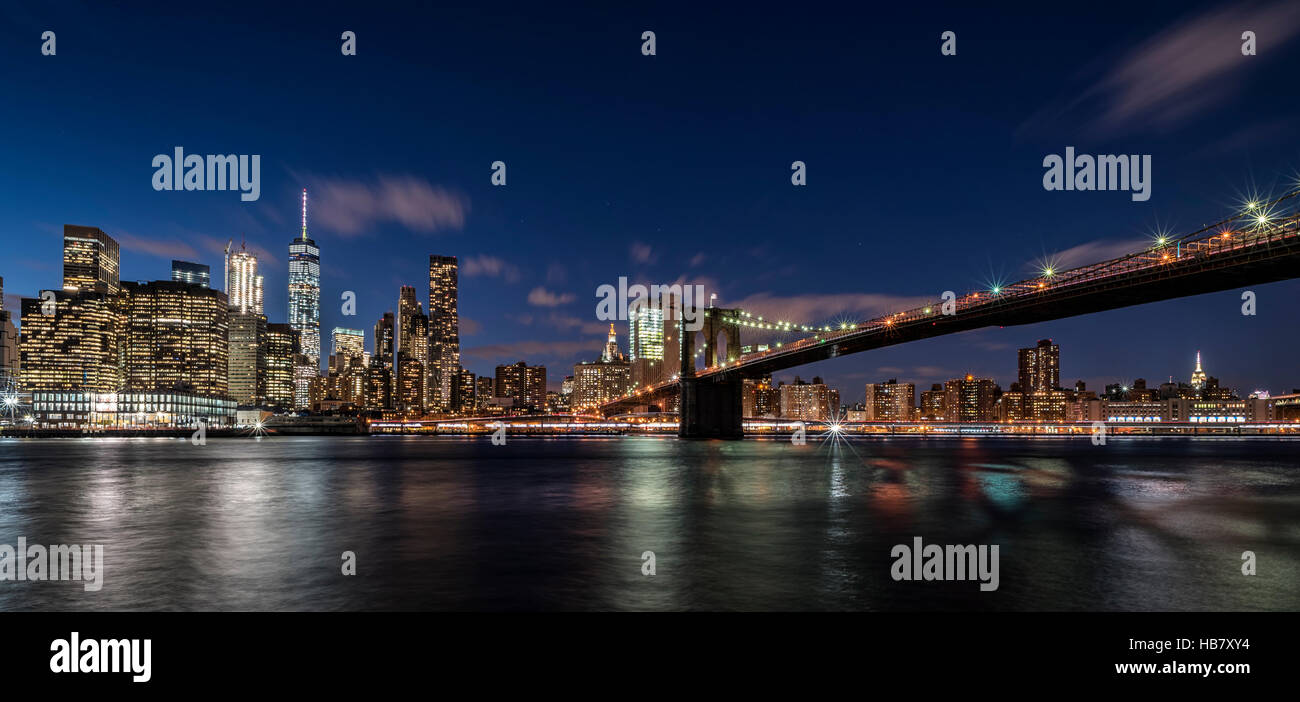 Manhattan view Brooklyn Stock Photo - Alamy