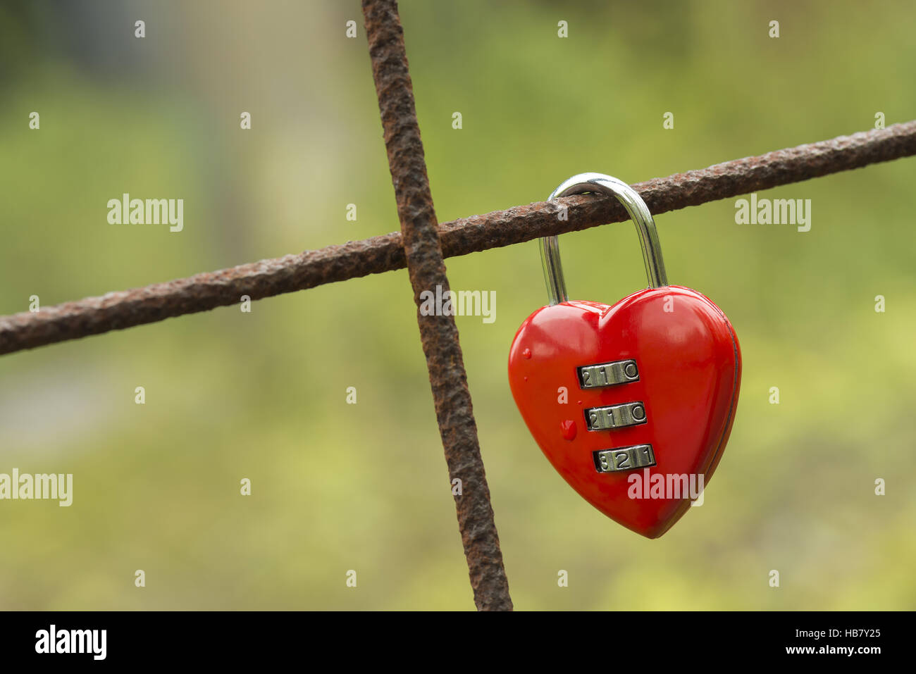Padlock shape hi-res stock photography and images - Alamy