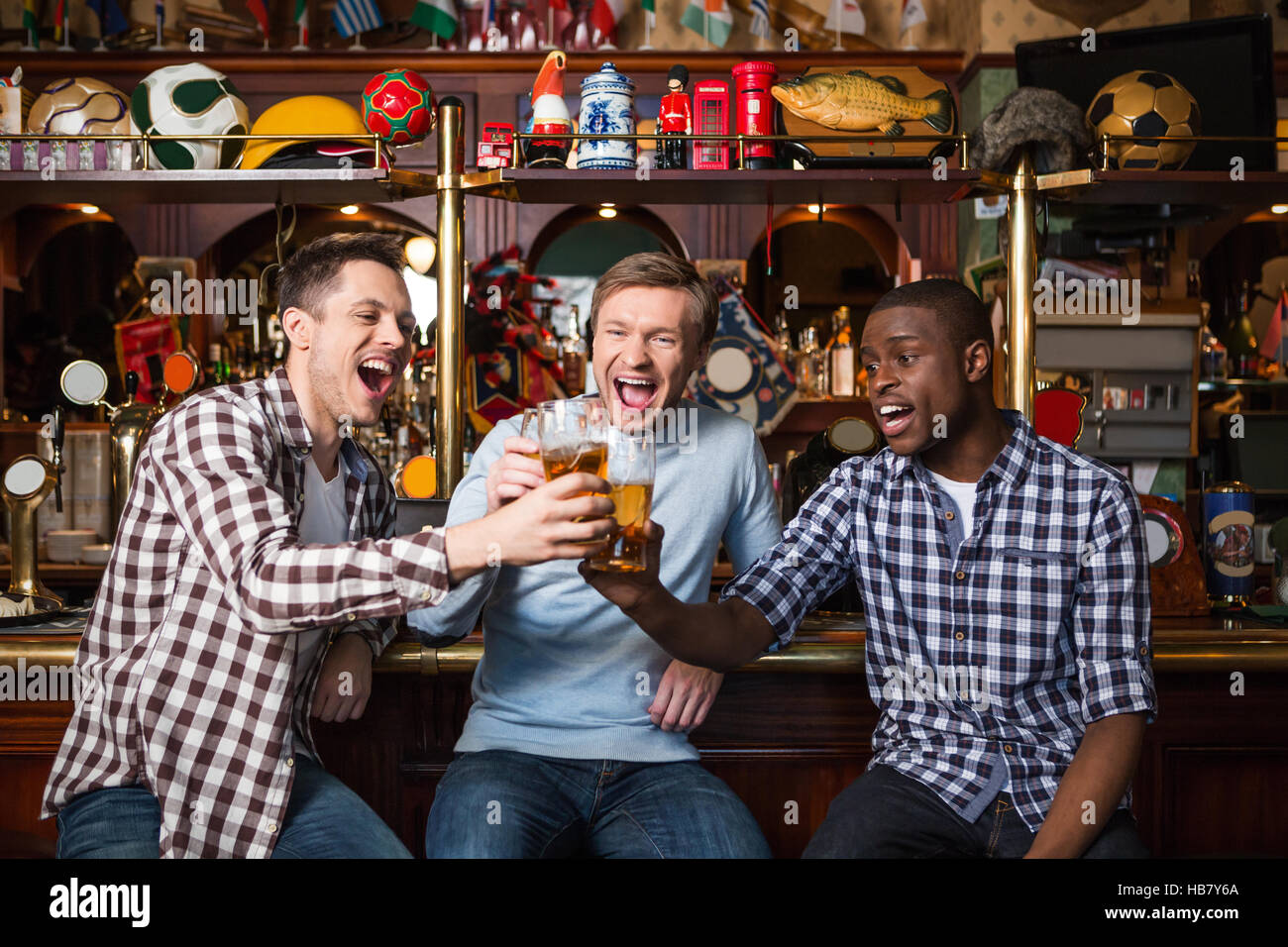 Shouting drinking hi-res stock photography and images - Alamy