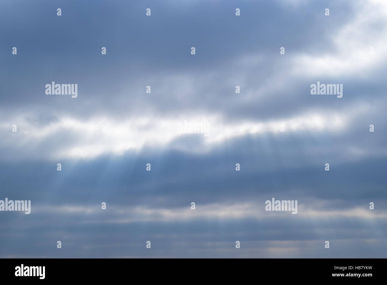 Scatter clouds hi-res stock photography and images - Alamy