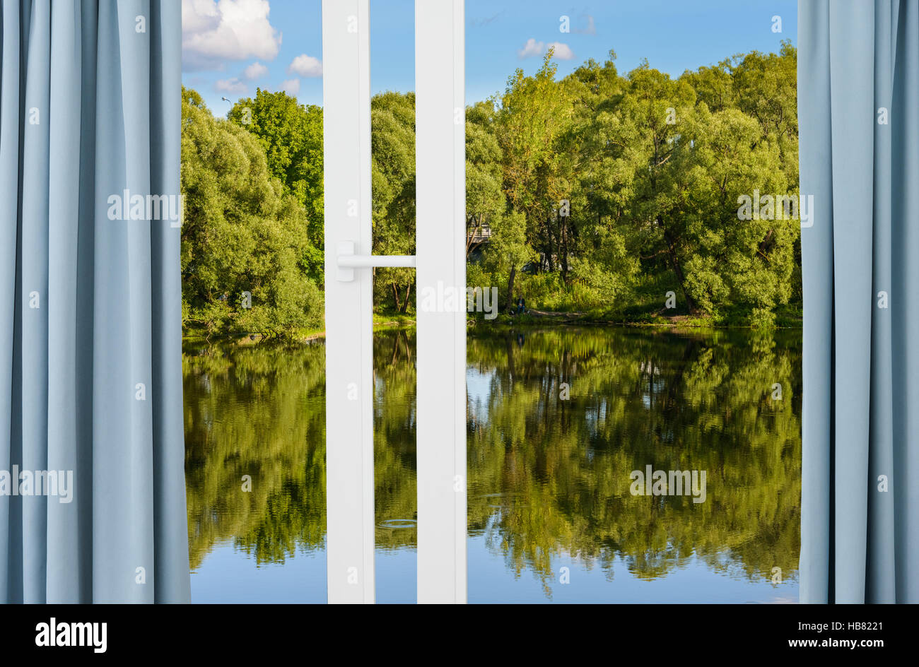views of the pond Stock Photo - Alamy