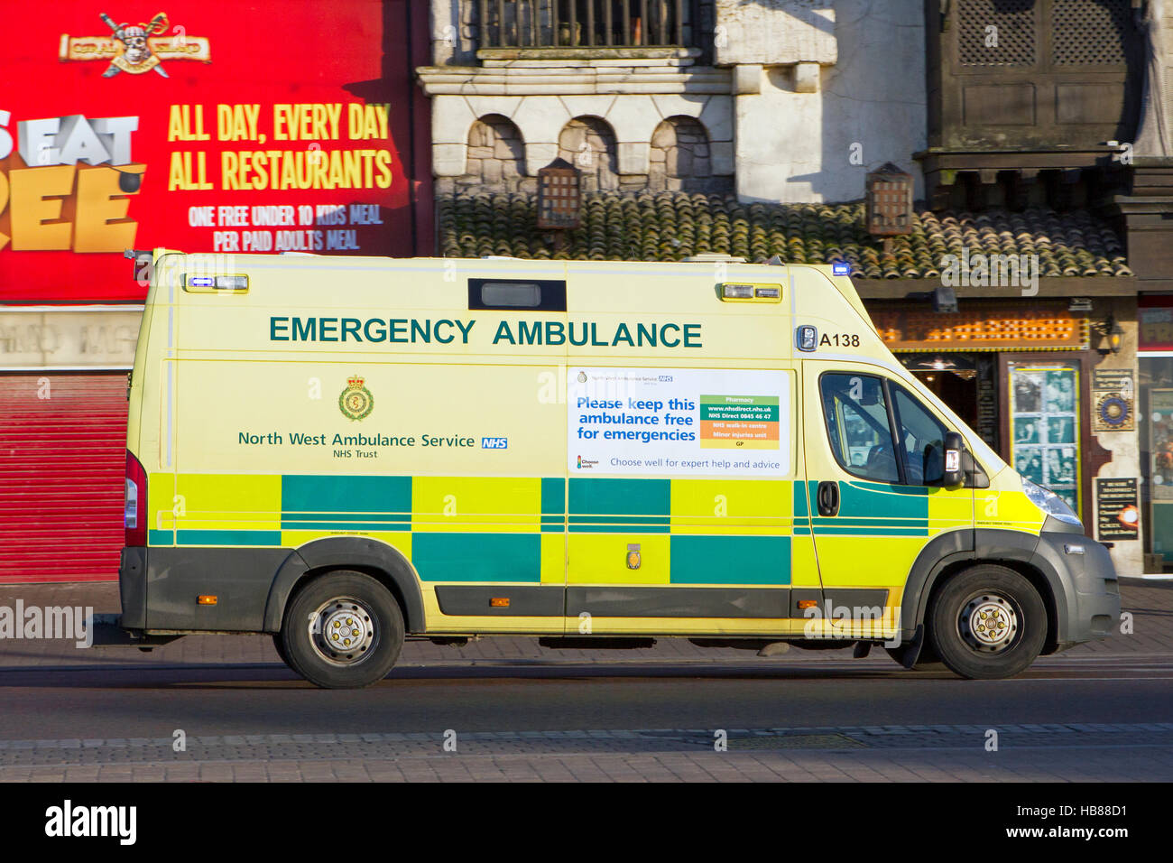 a ambulance medic paramedic emergency urgent healthcare first aid cpr ...