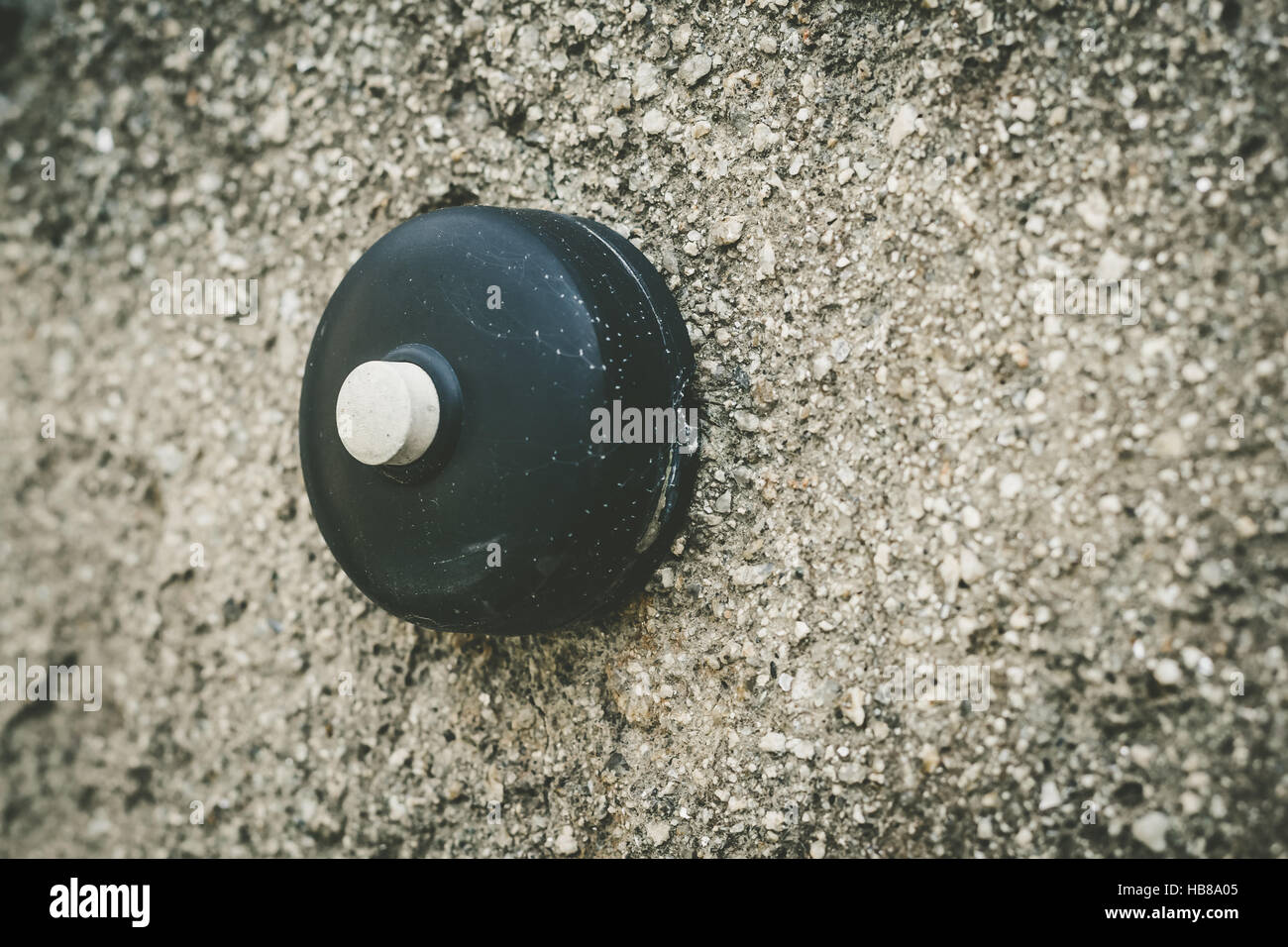 Vintage old doorbell hi-res stock photography and images - Alamy