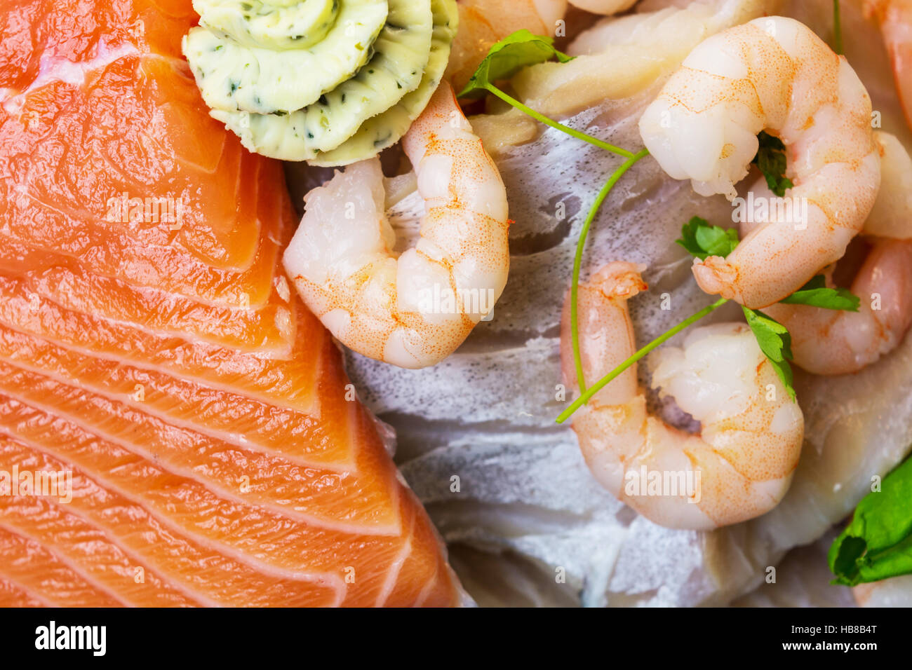 Various raw fish species Stock Photo - Alamy
