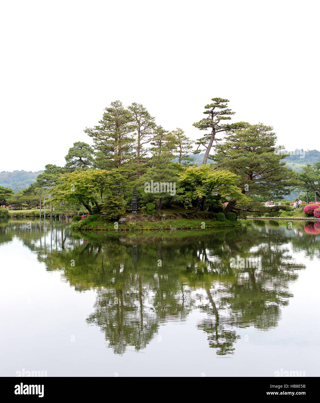 Kenrokuen park hi-res stock photography and images - Alamy
