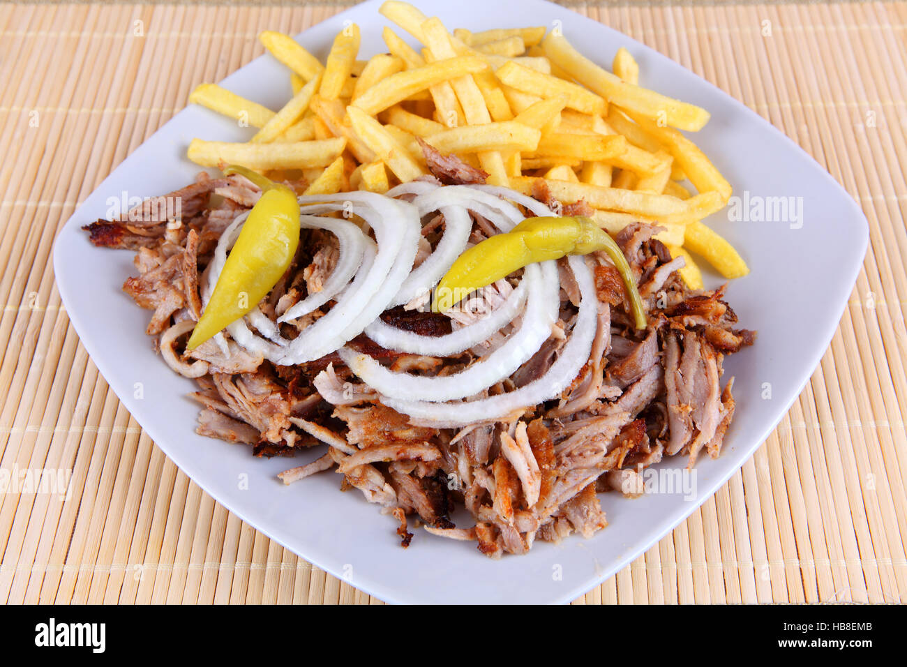 Gyrosfleisch hi-res stock photography and images - Alamy