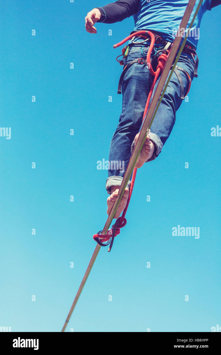 Slackline hi-res stock photography and images - Alamy