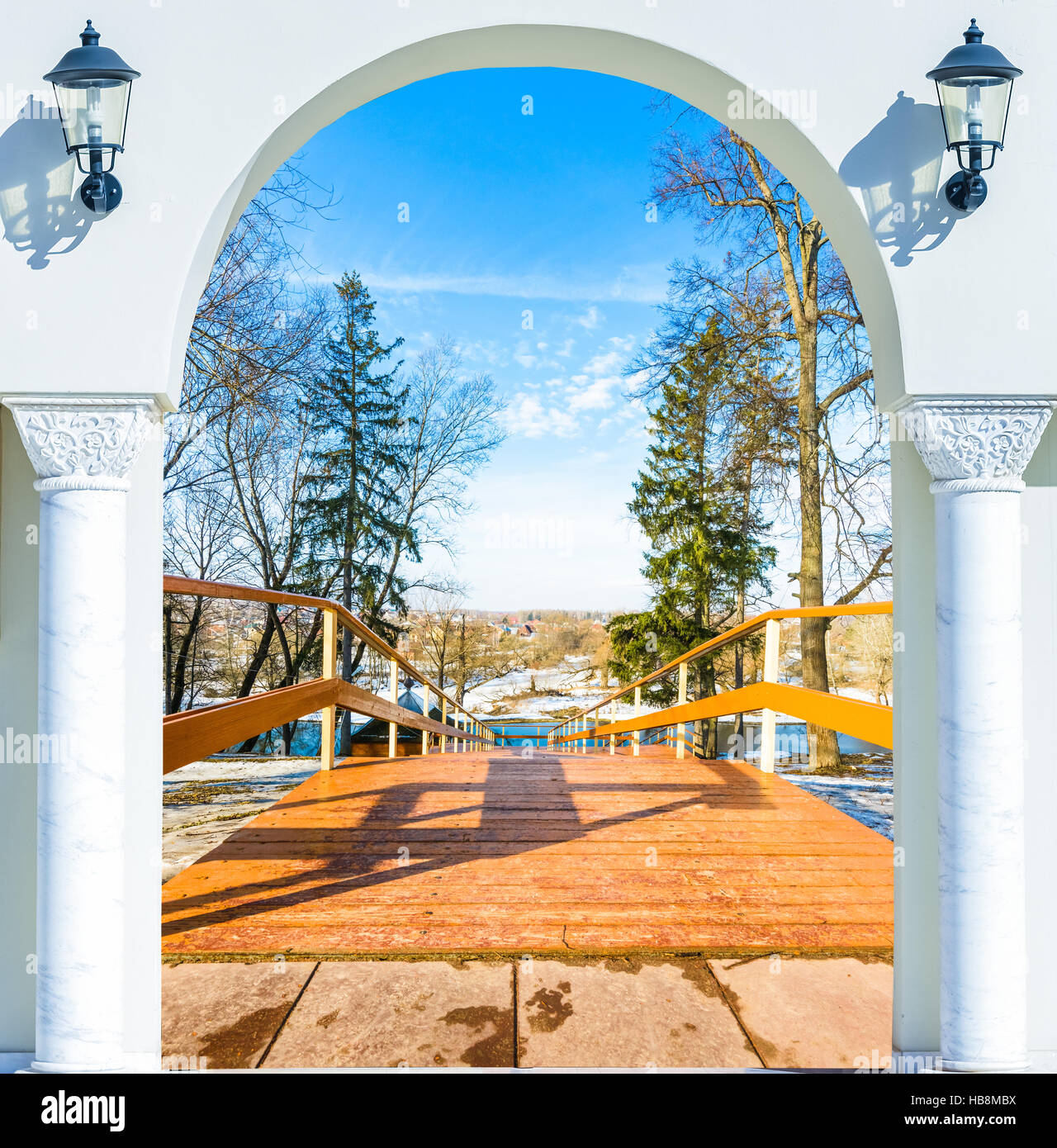 Lantern arch hi-res stock photography and images - Alamy