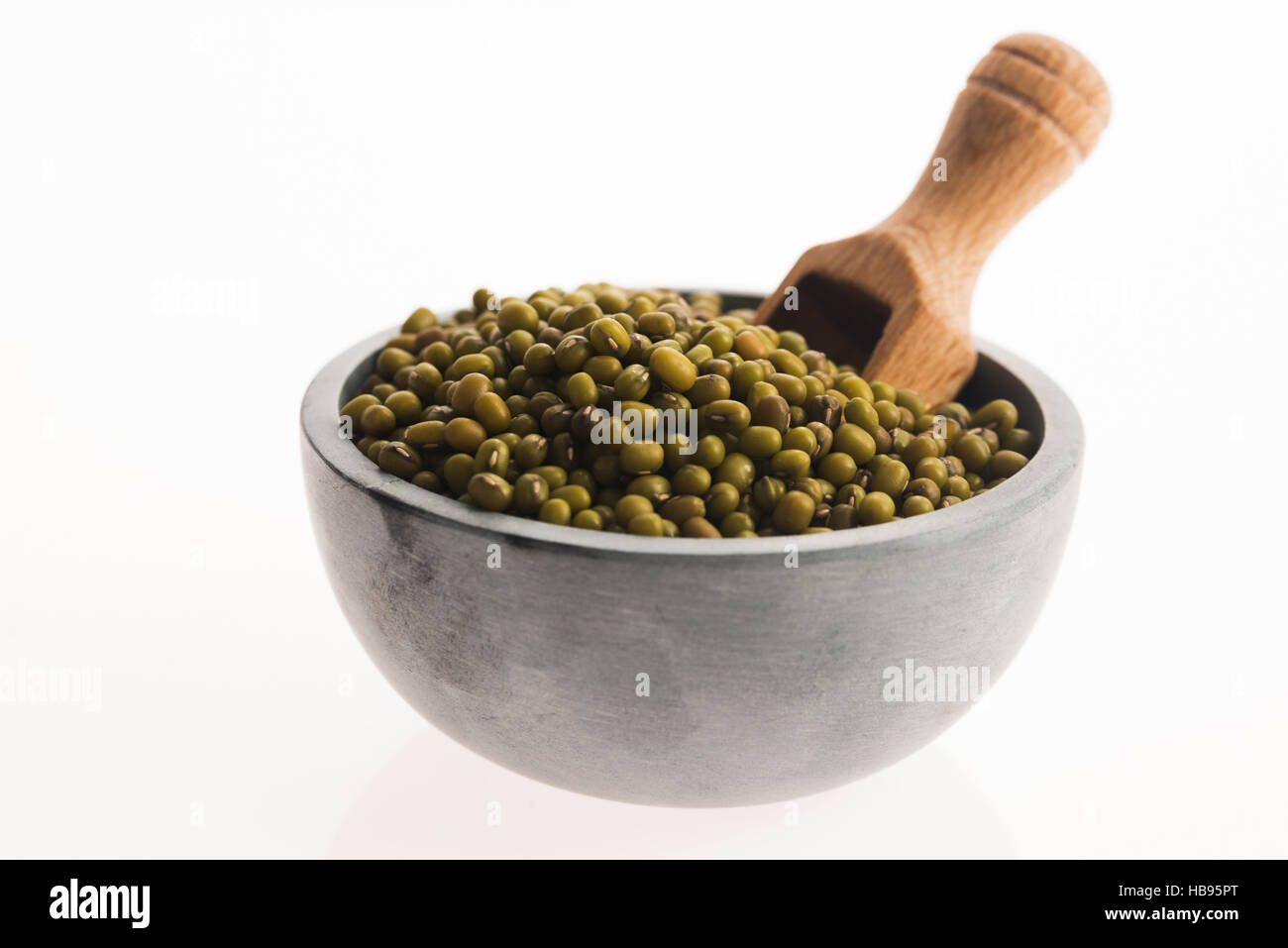 raw mung bean Stock Photo - Alamy
