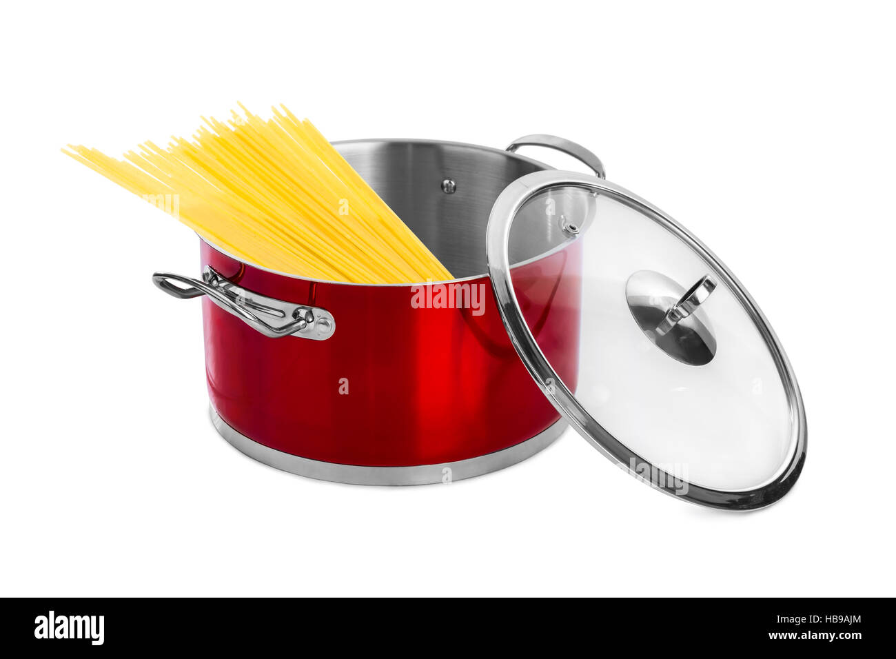 Spaghetti in pan Stock Photo - Alamy