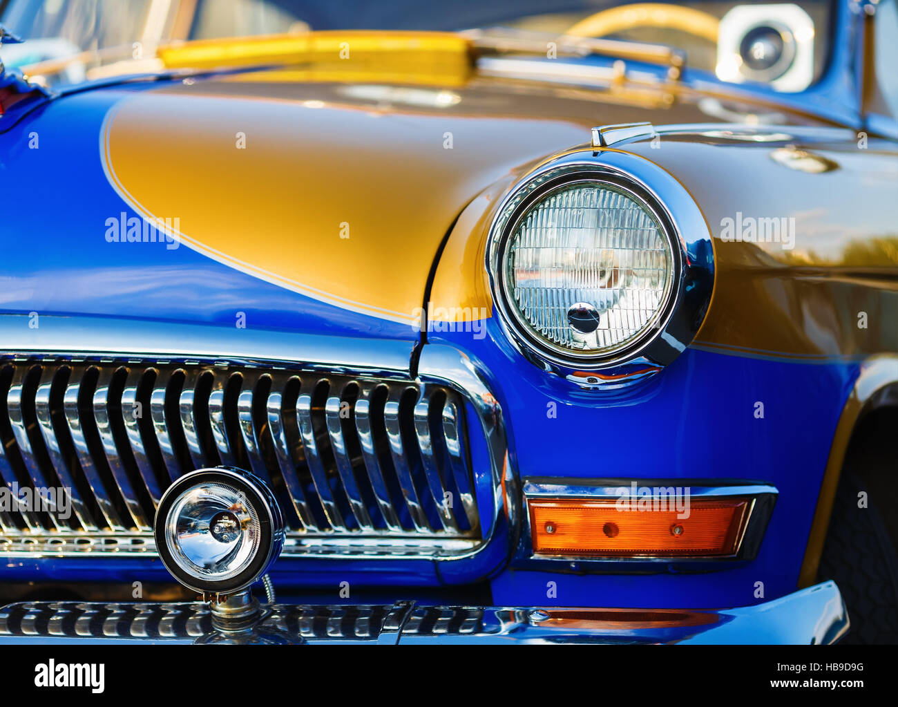 Vintage classic car Stock Photo - Alamy