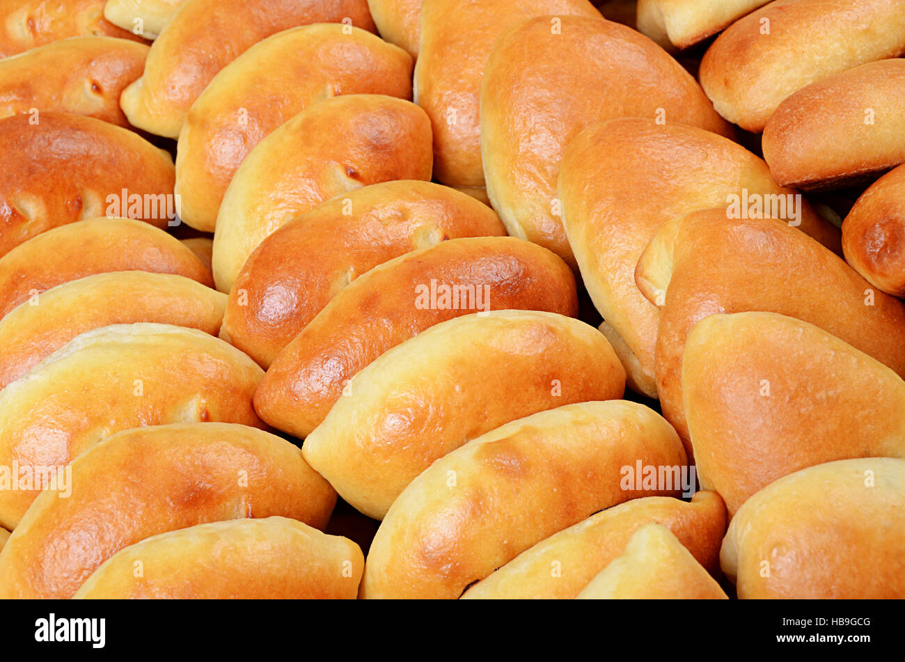 Freshly baked traditional Russian pirogi Stock Photo - Alamy