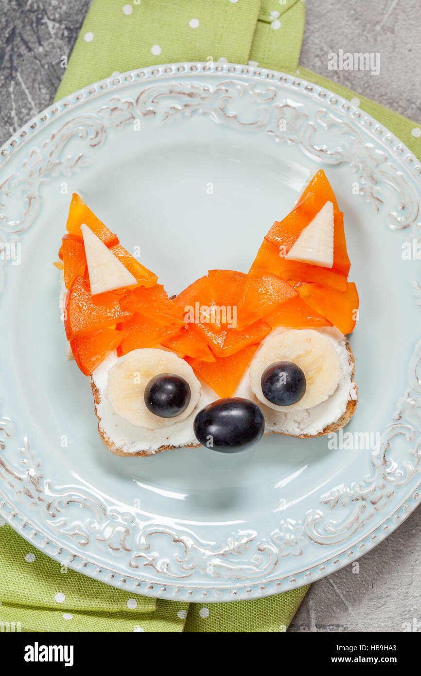 Kid's breakfast toast with fruit Stock Photo - Alamy