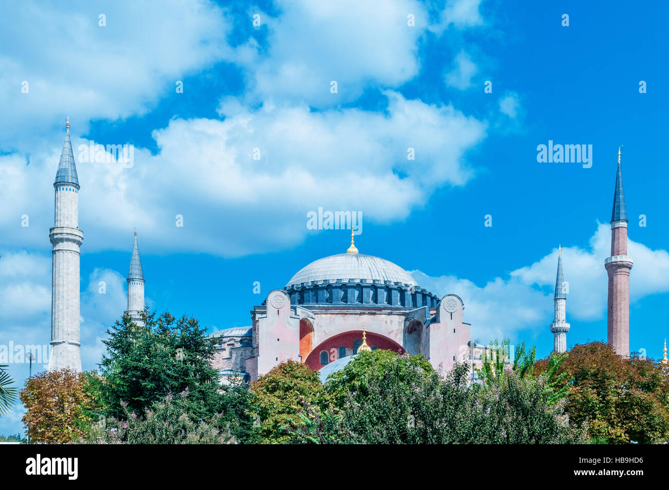 Famous mosque in turkish city of Istanbul Stock Photo - Alamy