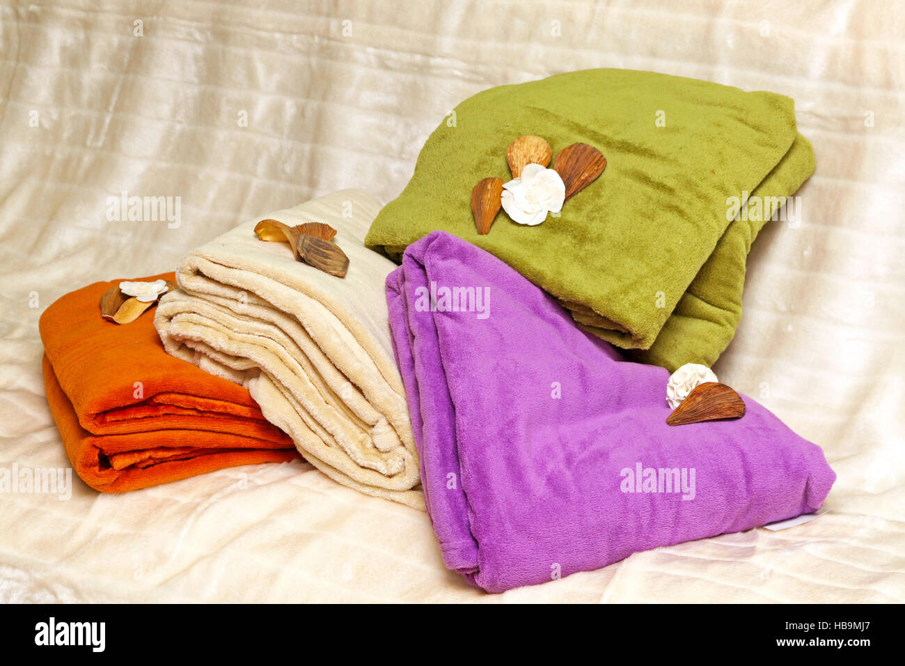 Colorful blankets hi-res stock photography and images - Alamy