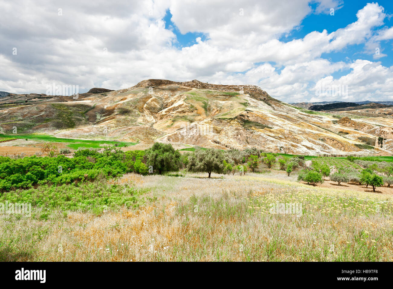 Sloping land hi-res stock photography and images - Alamy