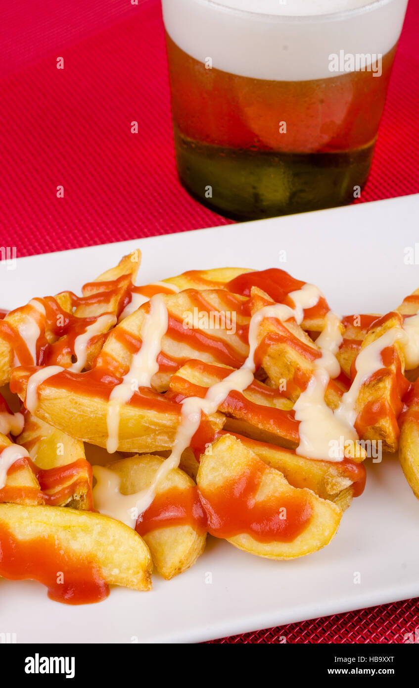 Large cut fries hi-res stock photography and images - Alamy