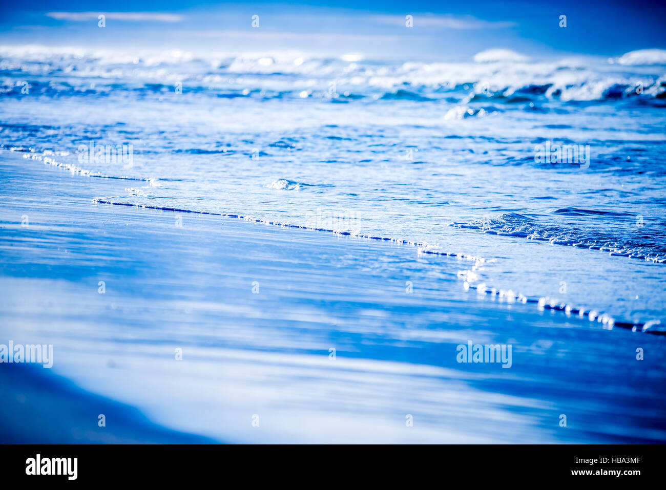 morning sunrise over ocean waters Stock Photo - Alamy